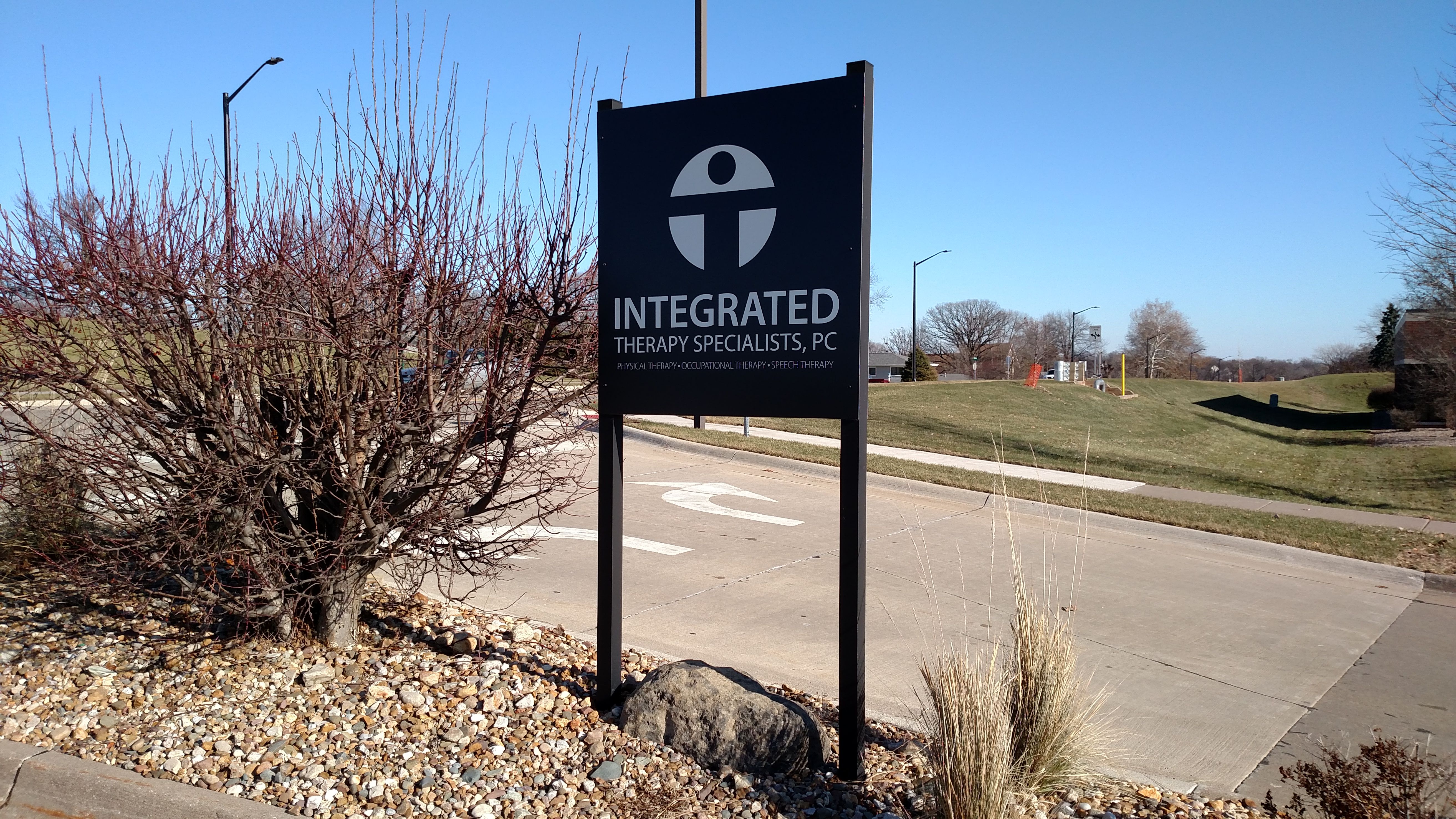 Custom Post and Panel Signs | Signs Now