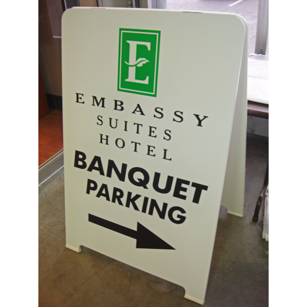 Custom Parking Lot & Traffic Control Signs | Signs Now Portland