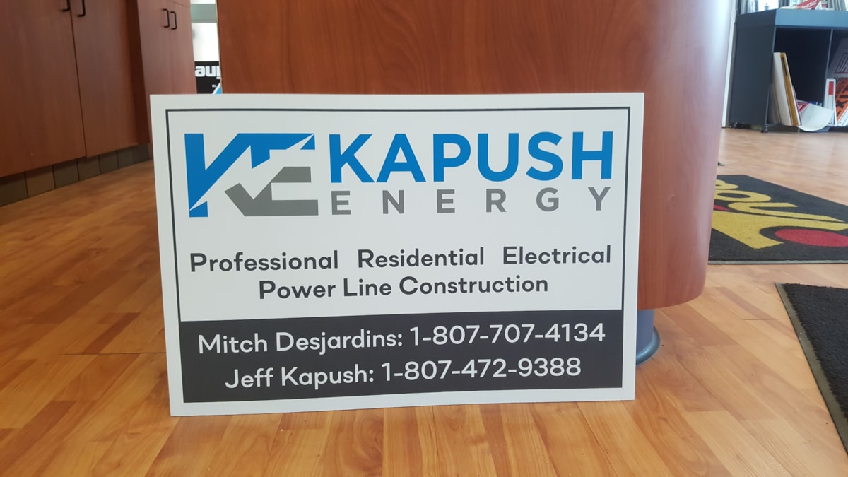 Custom Plastic Signs & Yard Signs | Signs Now Stillwater