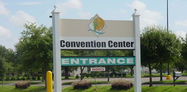 Custom Post and Panel Signs | Signs Now