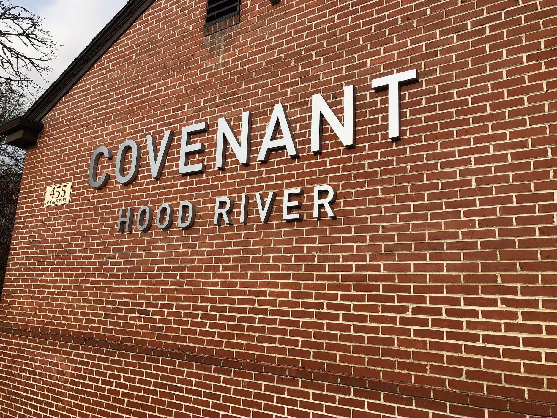 Custom Store Signs | Channel Lettering, Outdoor, & Indoor | Signs Now ...