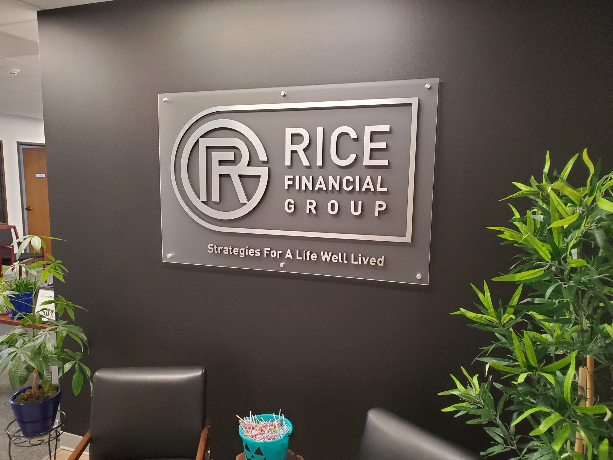 Wall Murals & Wall Graphics | Signs Now Portland