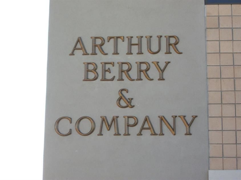 3 Dimensional Lettering