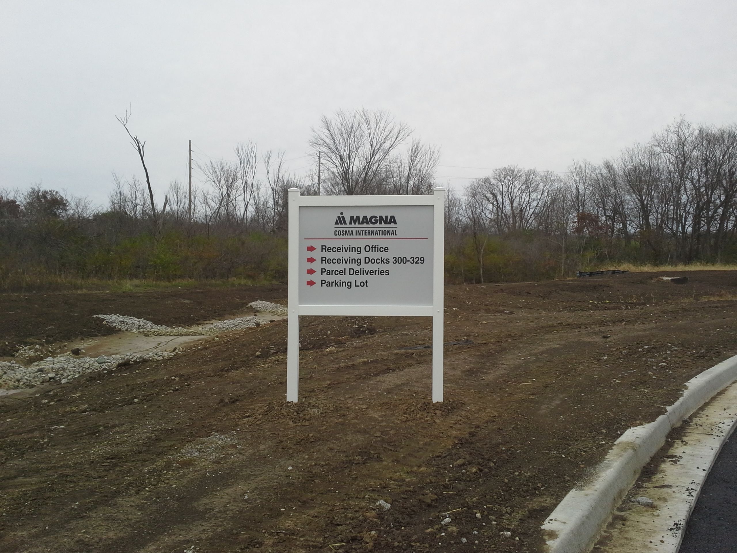 Custom Manufacturing Signs, Banners, & Graphics | Signs Now